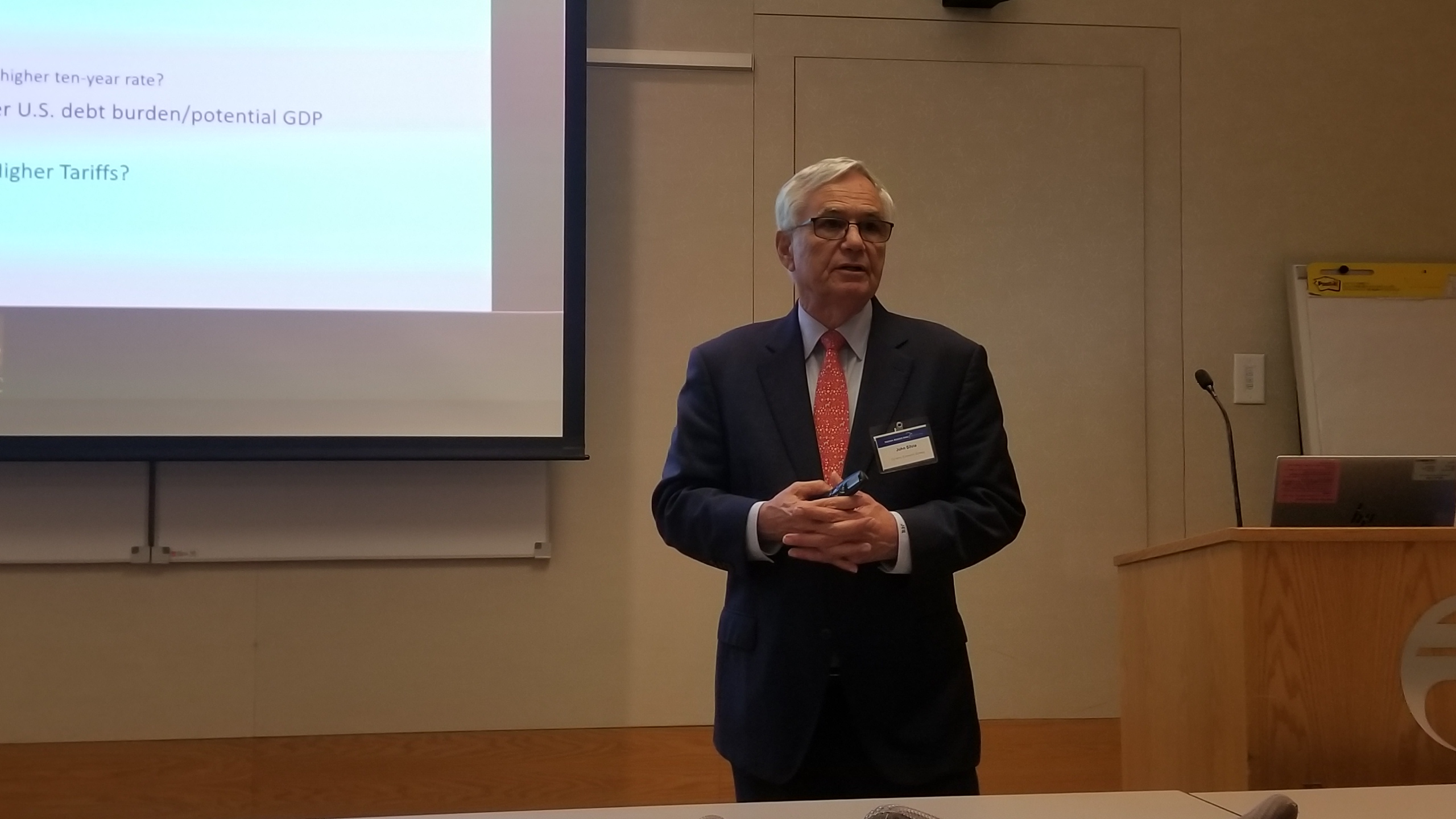 In a Fog of Policy Uncertainty: Decisions Must Be Made John Silvia Chief Economist Dynamic ...